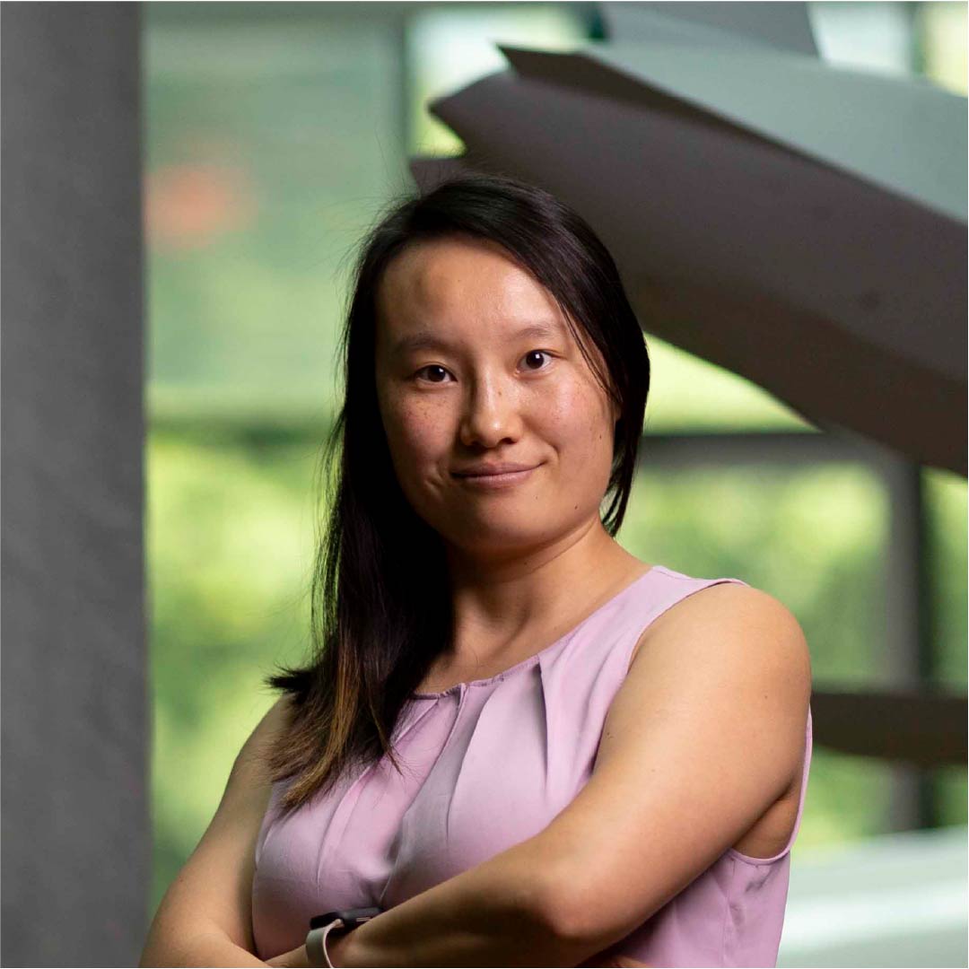 Graduate stories | Jobs & Careers | Defence